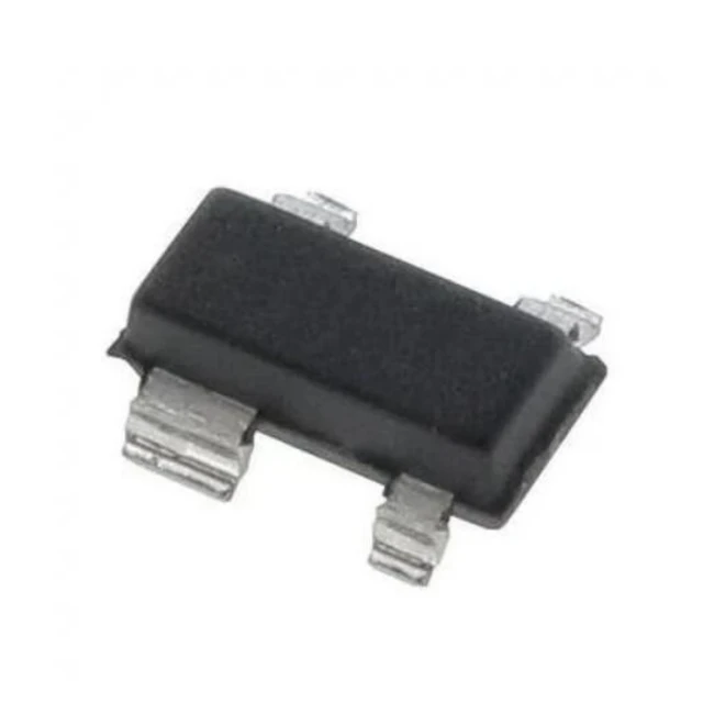 MAX811 APAA Monitors & Reset Circuit 140ms Active Low 1 SOT-143 ...