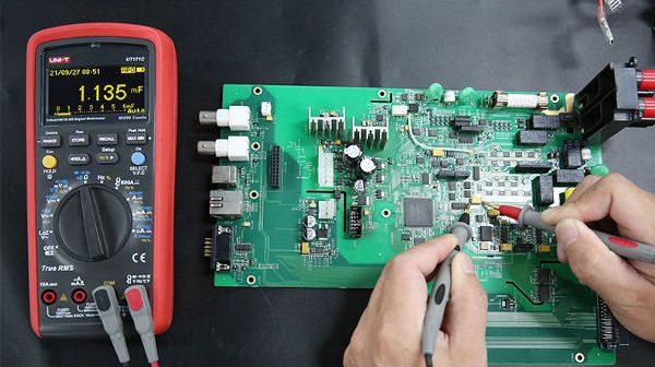 UNI-T UT171C Industrial True RMS Digital Multimeters